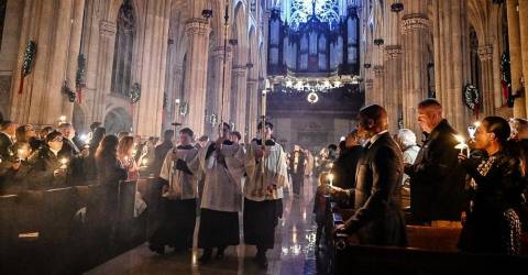 Wishing Prominent Noo Yawkers a Happy 2023!