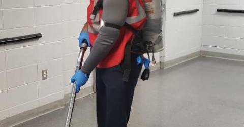 Building Service Workers Award Honoree Dan Davis: An Immaculate Job